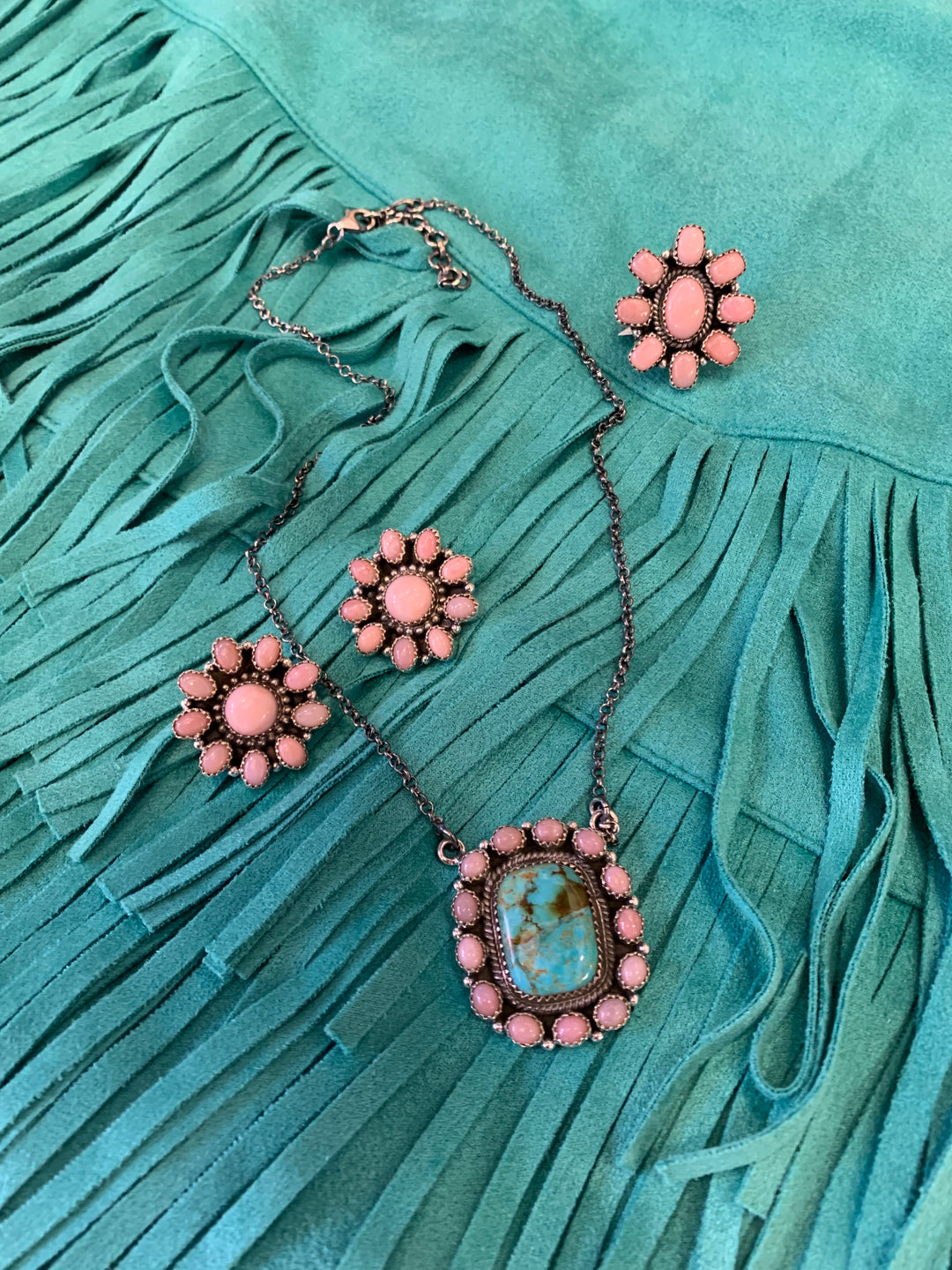 la Lady Designs Women and Girls Boutique